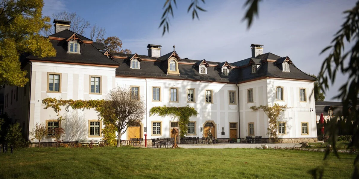 Hotel Pałac Pakoszów, Piechowice | Triverna